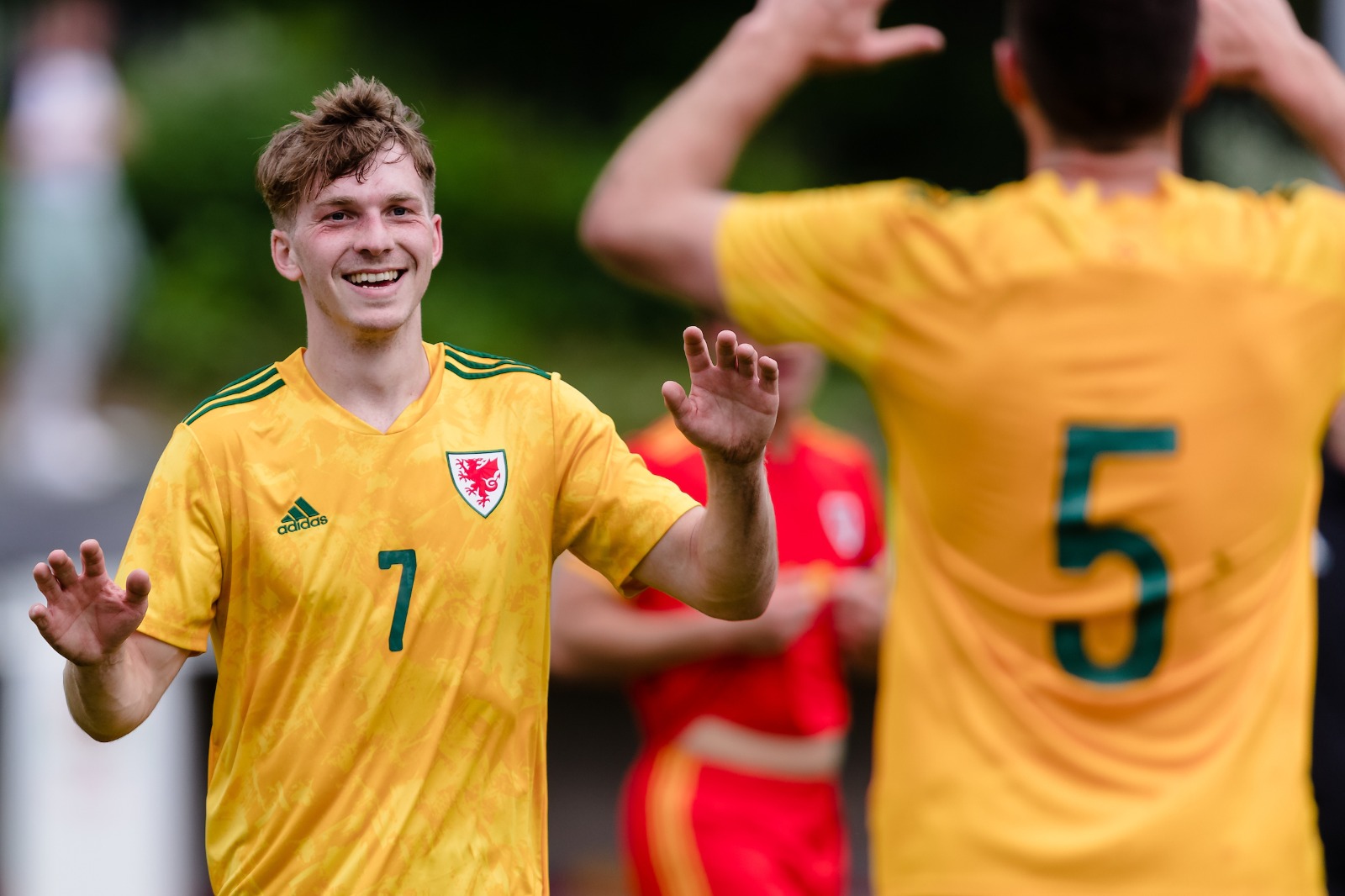 Jamie joins the Bay - Colwyn Bay FC / CPD Bae Colwyn