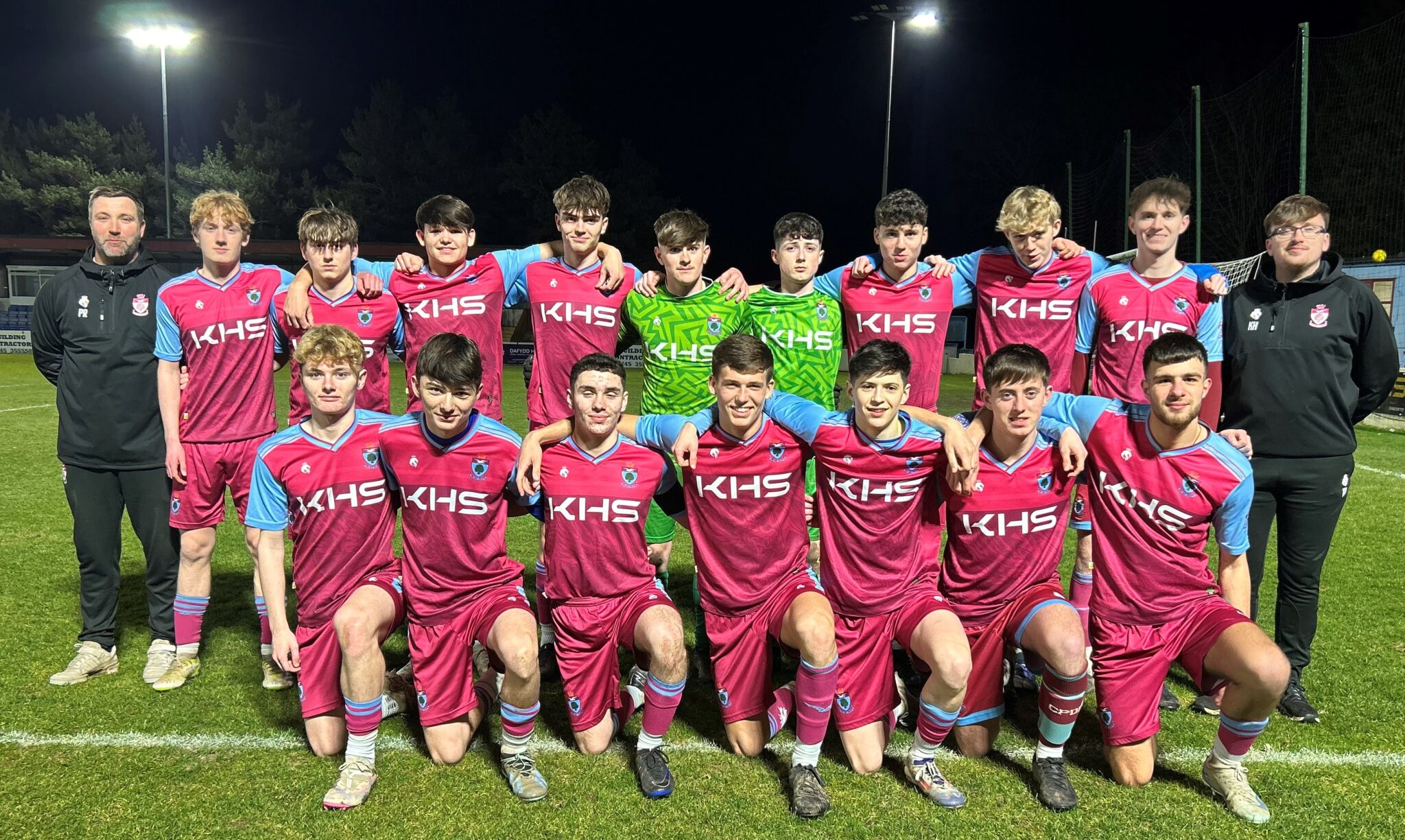 Reserves - Colwyn Bay FC / CPD Bae Colwyn