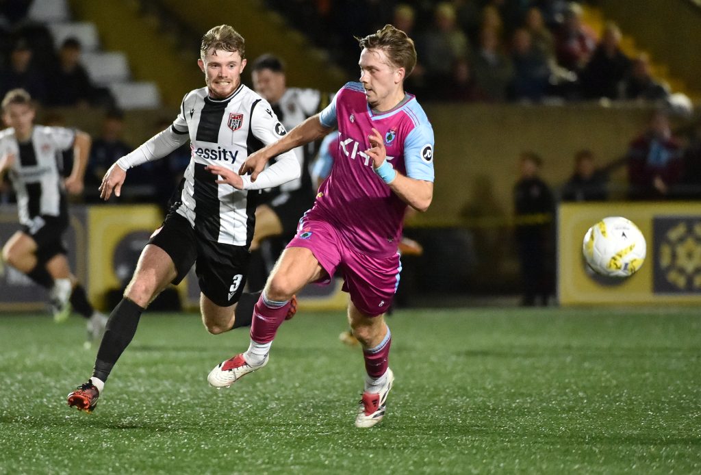 Flint Town United Match Gallery - Colwyn Bay FC / CPD Bae Colwyn